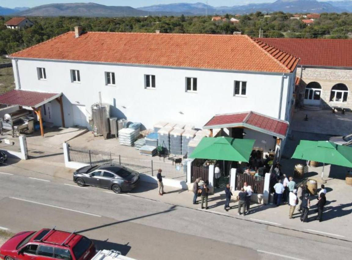 20 M² Casa ∙ 1 Habitación ∙ 2 Huéspedes - Knin