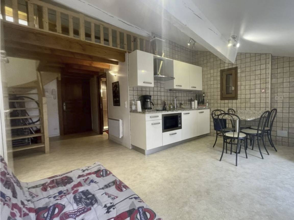 36 M² Huoneisto ∙ 1 Makuuhuone ∙ 5 Vierasta - Colliure