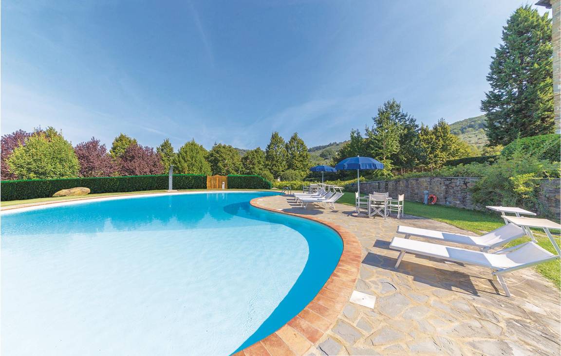 80 M² Maisonnette ∙ 3 Slaapkamers ∙ 6 Gasten - Arezzo