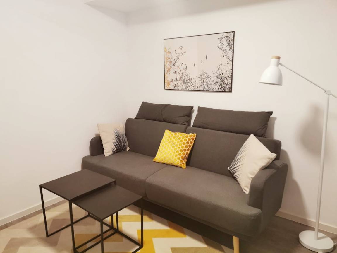 34 M² Ferienwohnung ∙ 2 Gäste - Düsseldorf