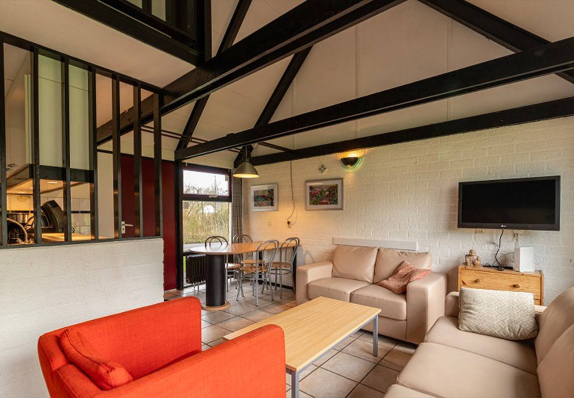 60 M² Bungalow ∙ 3 Bedrooms ∙ 6 Guests - Heerlen