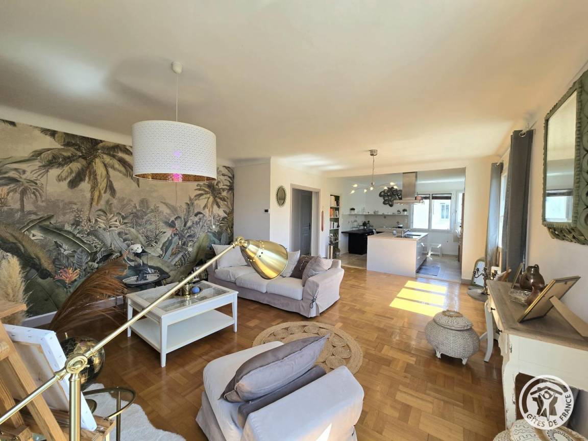 90 M² Gîte ∙ 2 Chambres ∙ 4 Personnes - Périgueux