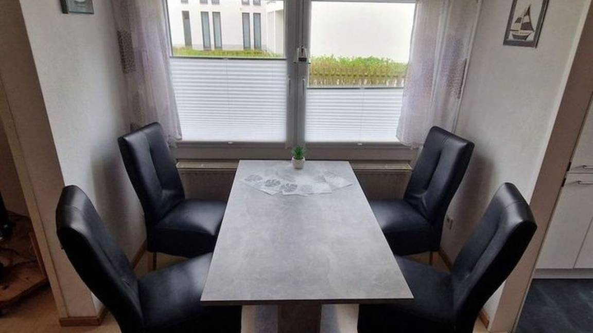 70 M² Ferienhaus ∙ 2 Schlafzimmer ∙ 4 Gäste - Bensersiel