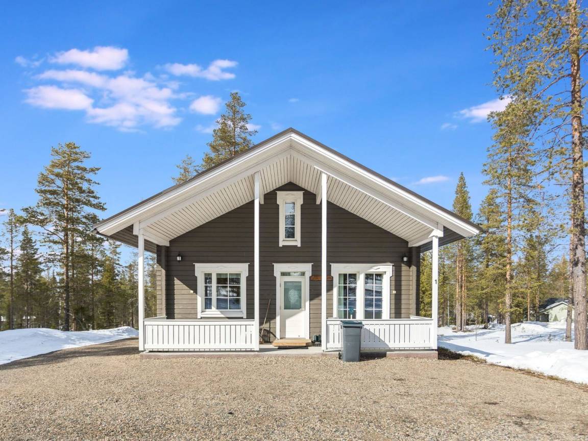 80 M² Huis ∙ 2 Slaapkamers ∙ 12 Gasten - Lapland