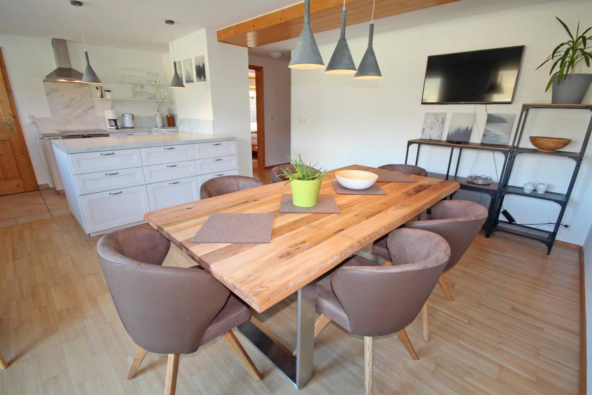 135 M² Apartment ∙ 4 Bedrooms ∙ 8 Guests - Hallstatt