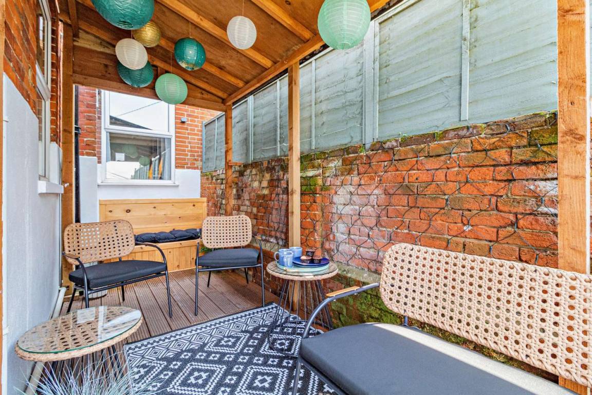 Cottage ∙ 3 Bedrooms ∙ 6 Guests - Felixstowe