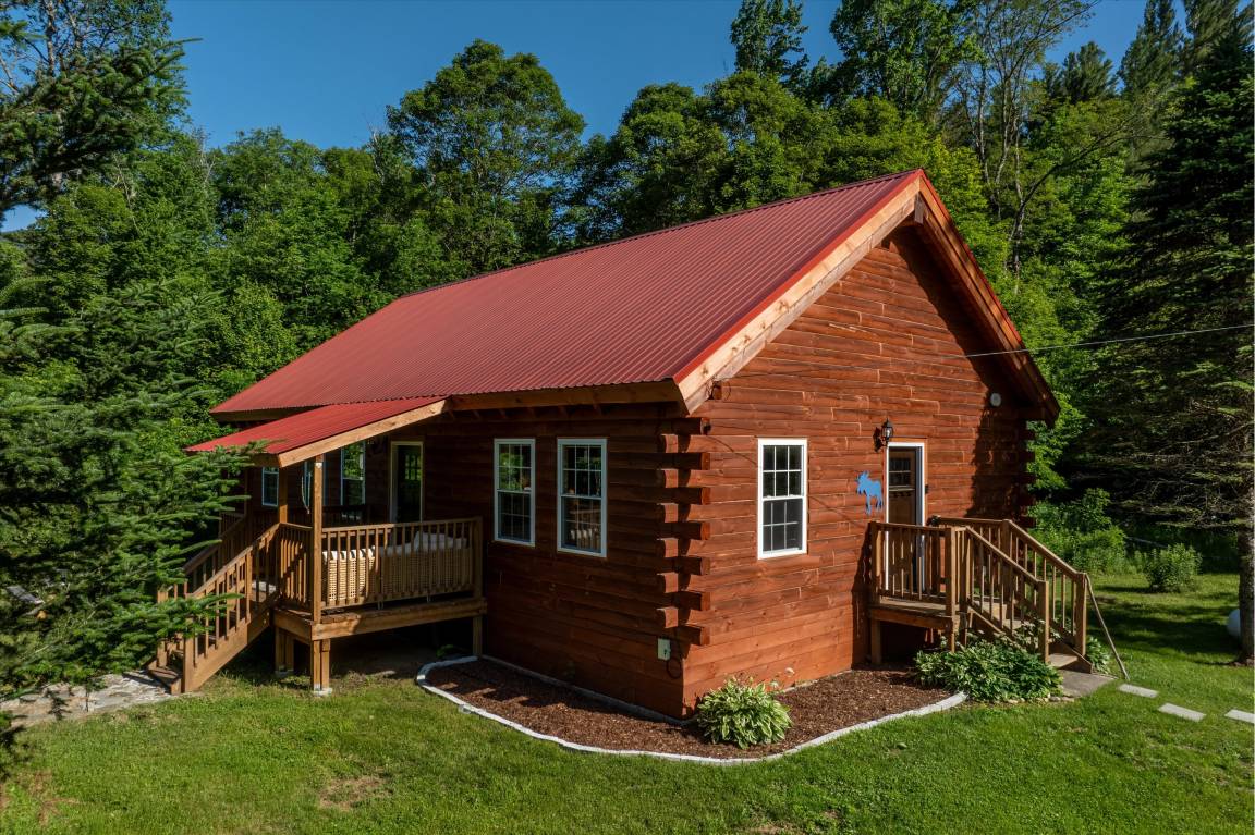 141 M² Cabin ∙ 3 Bedrooms ∙ 8 Guests - Vermont