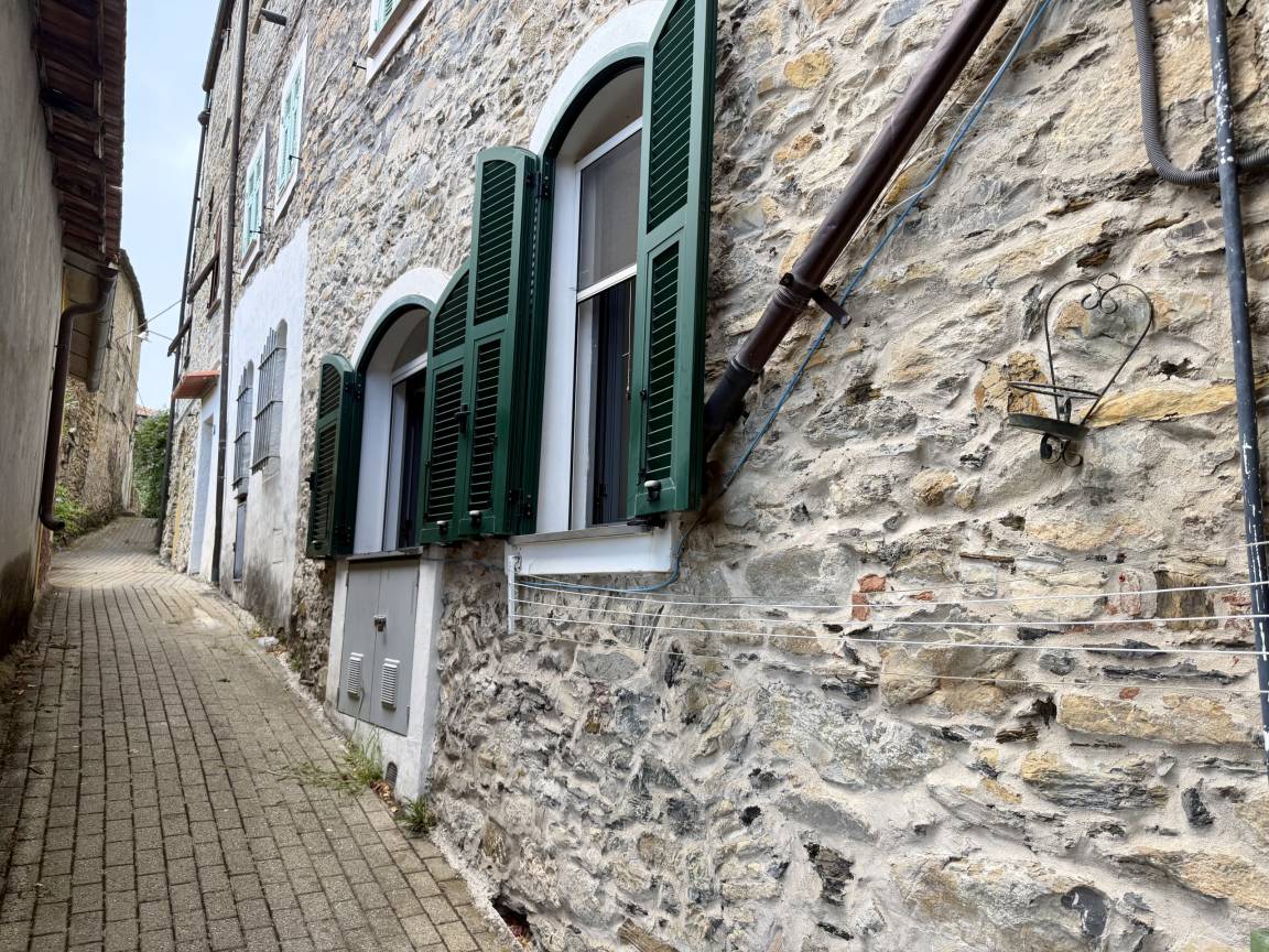 32 M² Studio ∙ 1 Slaapkamer ∙ 2 Gasten - Dolcedo