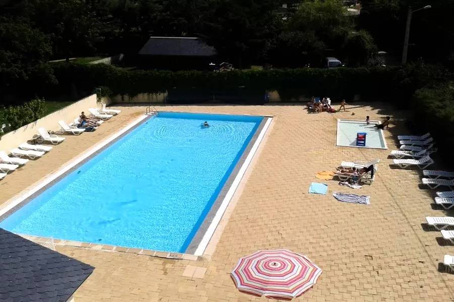 16 M² Mobil-home ∙ 1 Chambre ∙ 2 Personnes - Saillagouse