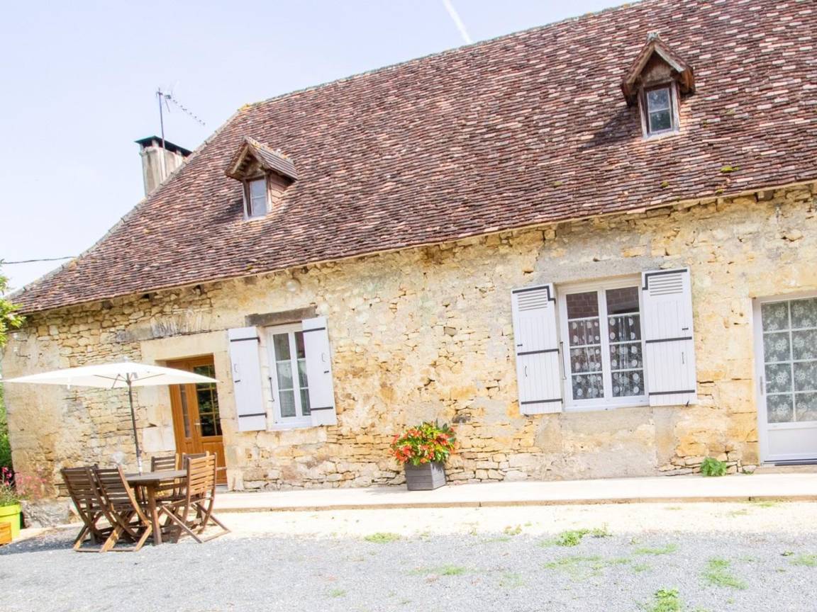 90 M² Cottage ∙ 3 Bedrooms ∙ 6 Guests - Dordogne