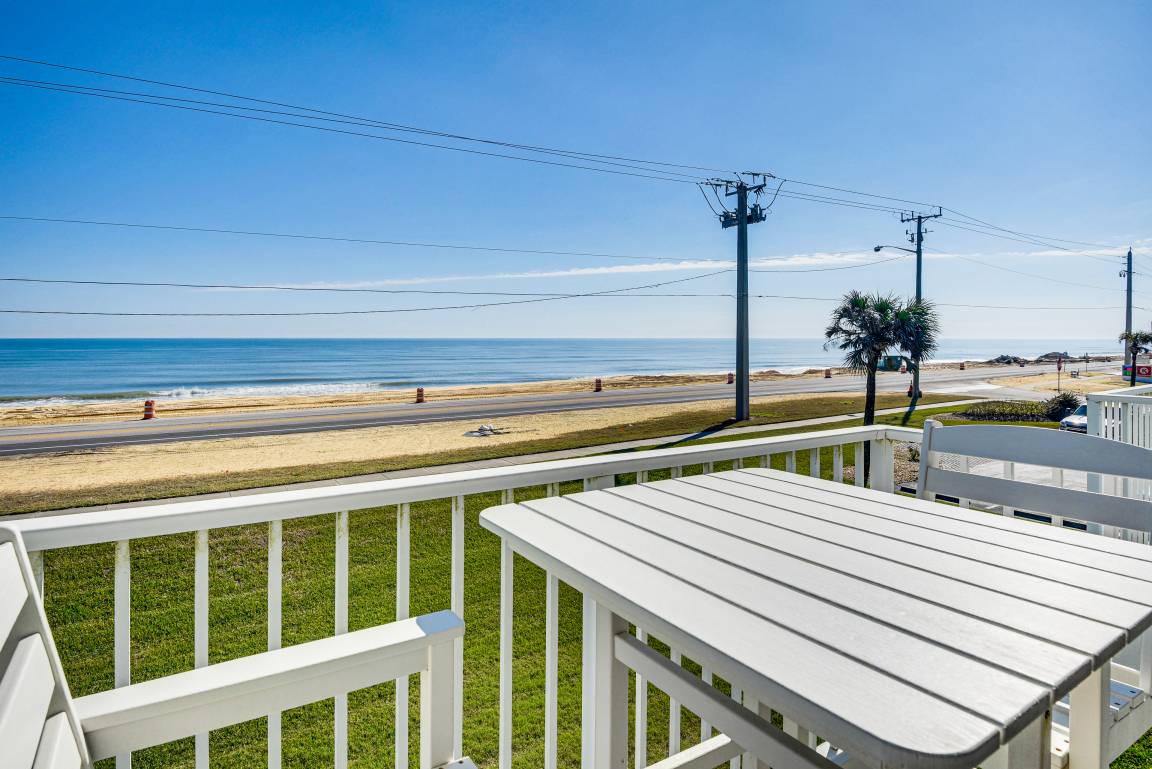 90 M² Apartment ∙ 2 Bedrooms ∙ 6 Guests - Ormond Beach, FL