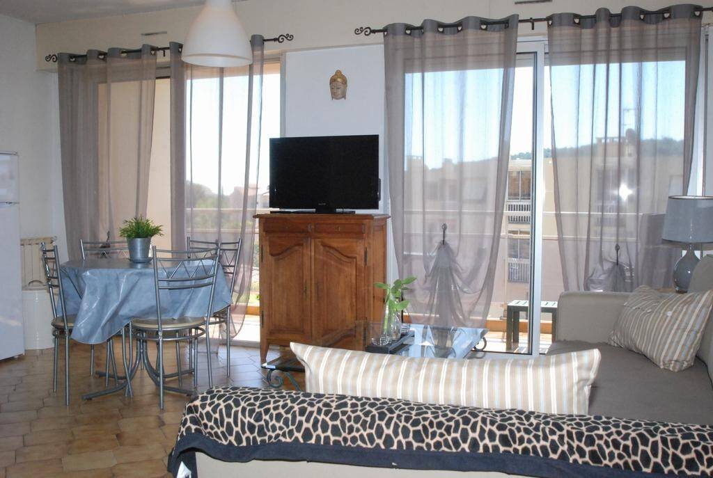 50 M² Appartement ∙ 1 Chambre ∙ 4 Personnes - Sanary-sur-Mer