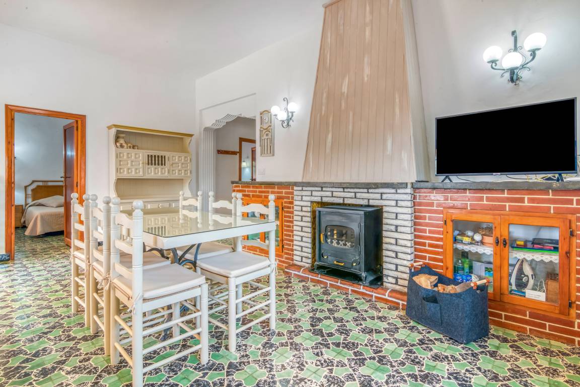 200 M² Villa ∙ 3 Habitaciones ∙ 6 Huéspedes - Moraira