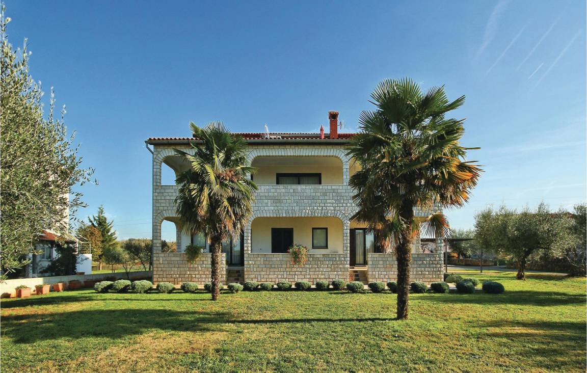 95 M² Appartement ∙ 3 Chambres ∙ 5 Personnes - Poreč