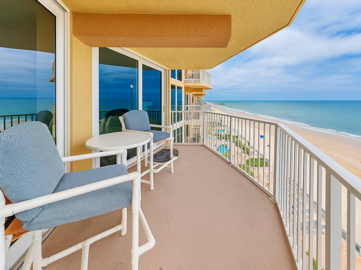 124 M² Condo ∙ 2 Bedrooms ∙ 6 Guests - Daytona Beach Shores, FL