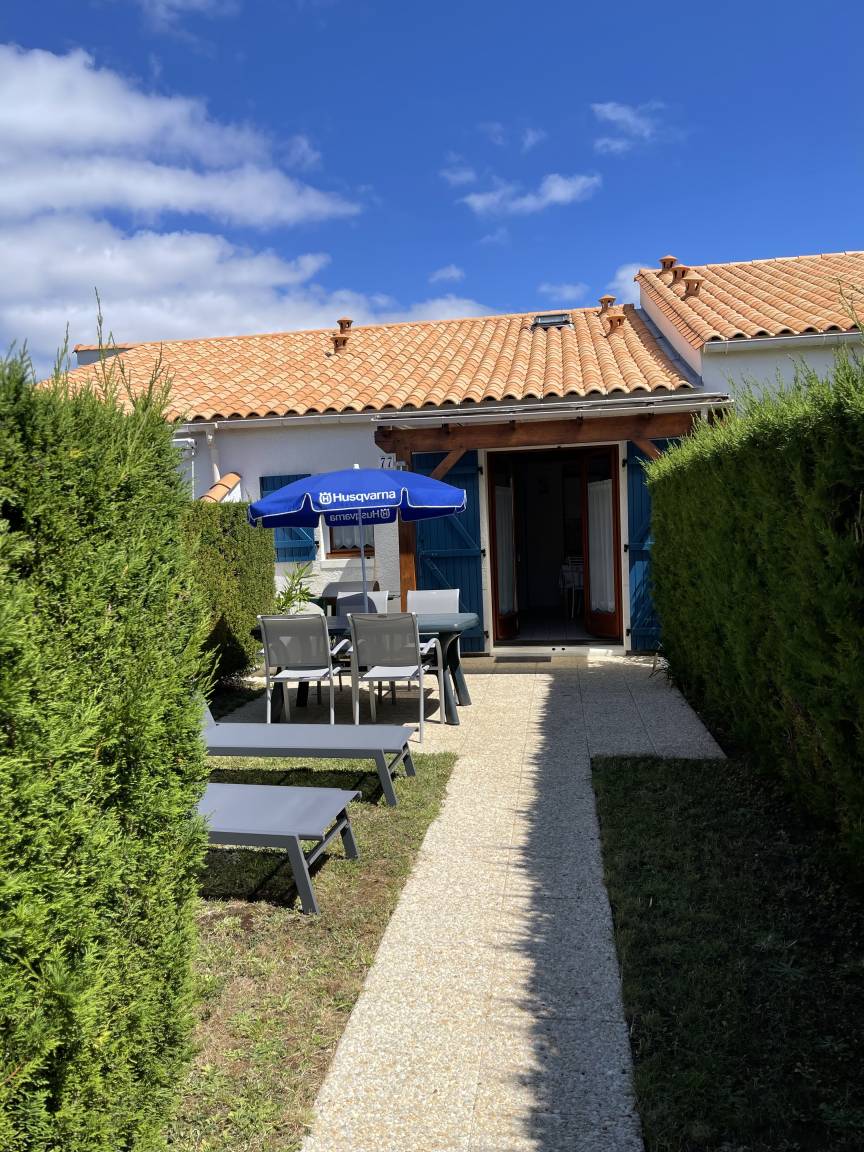 32 M² Villa ∙ 2 Bedrooms ∙ 4 Guests - La Palmyre