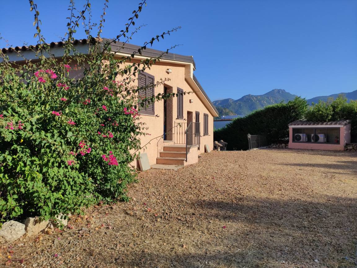 50 M² Chalet ∙ 1 Schlafzimmer ∙ 2 Gäste - Sardinien