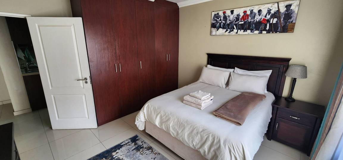 170 M² Ferienwohnung ∙ 2 Schlafzimmer ∙ 5 Gäste - Pretoria