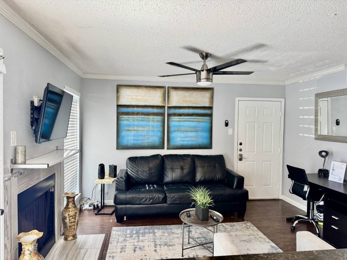61 M² Apartment ∙ 2 Bedrooms ∙ 4 Guests - Irving, TX