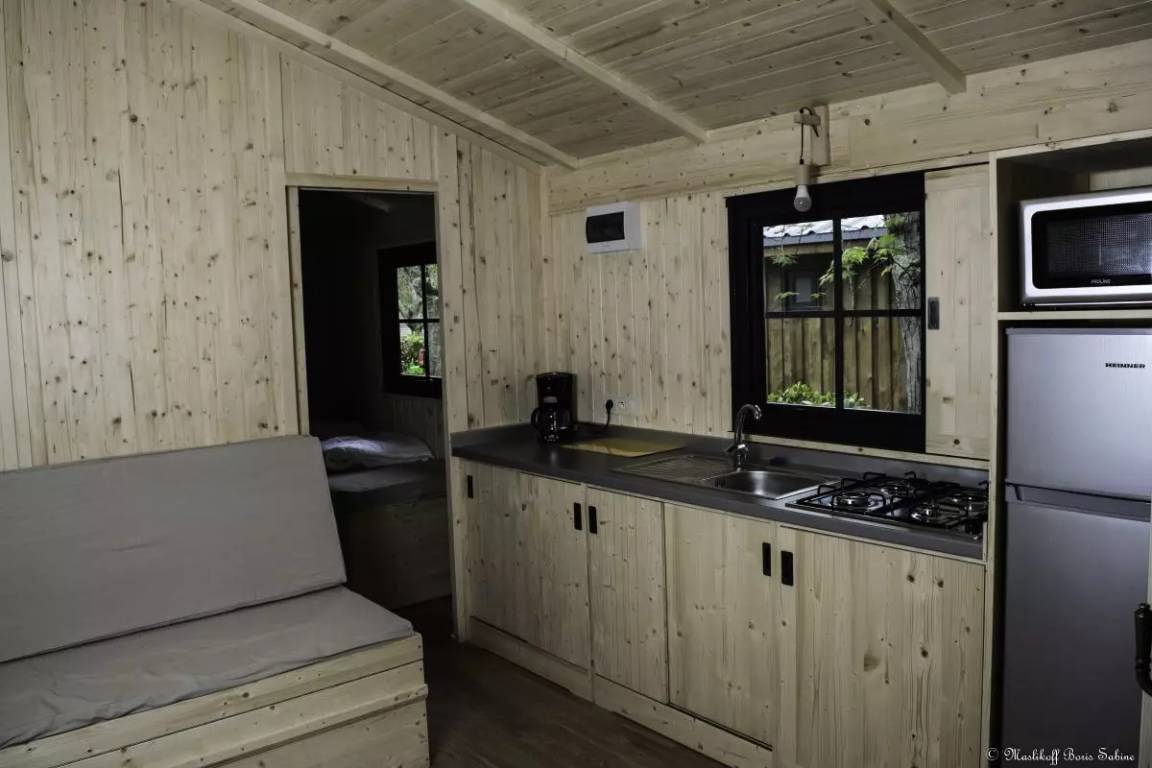 27 M² Mobil-home ∙ 2 Chambres ∙ 5 Personnes - Condom