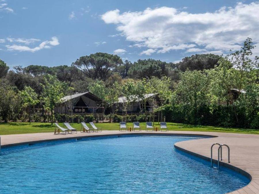 Caravan ∙ 2 Bedrooms ∙ 5 Guests - Calonge