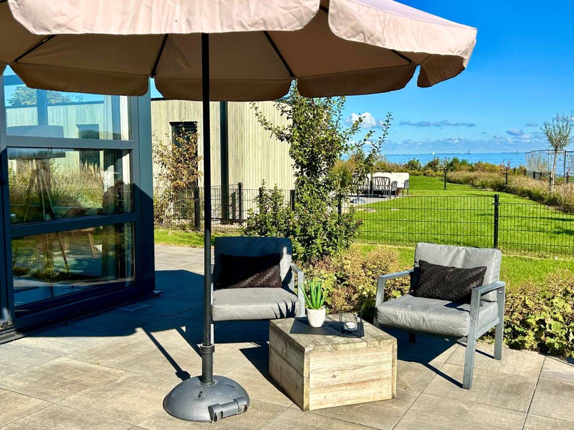 78 M² House ∙ 2 Bedrooms ∙ 4 Guests - Enkhuizen