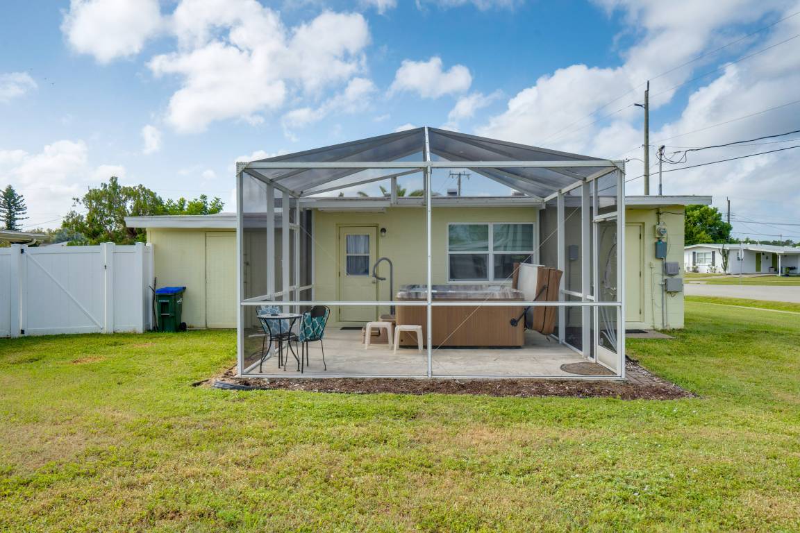 78 M² House ∙ 2 Bedrooms ∙ 6 Guests - North Port, FL
