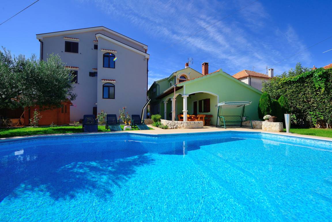 57 M² Apartamento ∙ 2 Habitaciones ∙ 4 Huéspedes - Zadar