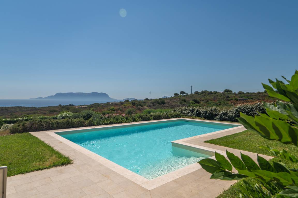 70 M² Villa ∙ 3 Bedrooms ∙ 6 Guests - Golfo Aranci