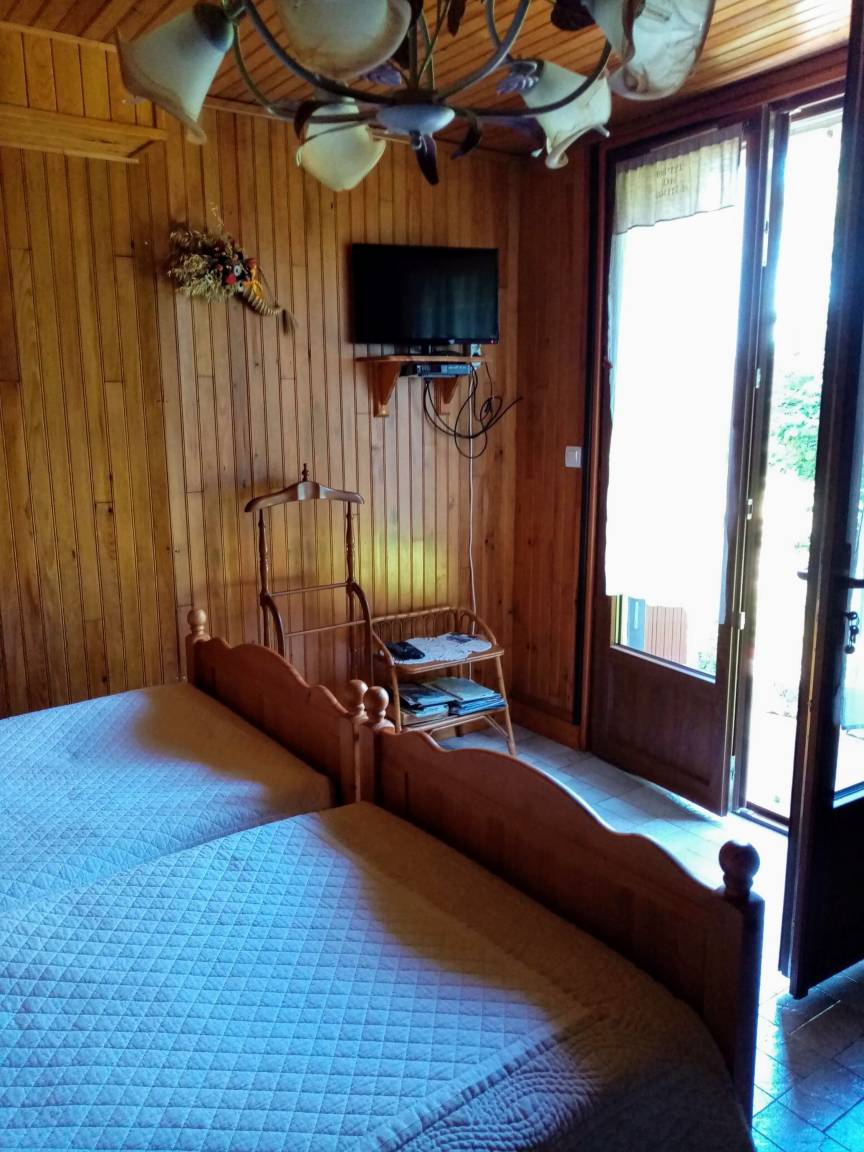 48 M² Appartement ∙ 1 Chambre ∙ 2 Personnes - Peyrat-le-Château