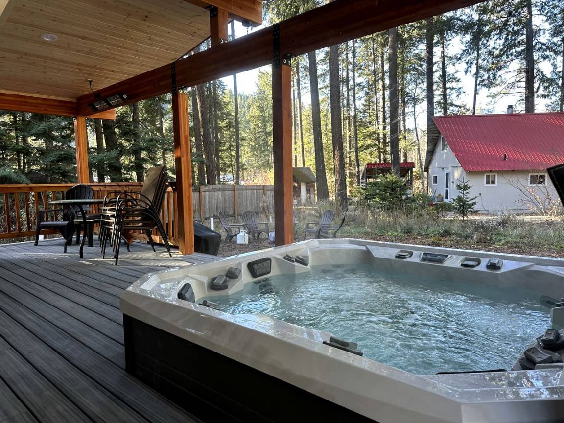 House ∙ 2 Bedrooms ∙ 6 Guests - Lake Wenatchee, WA