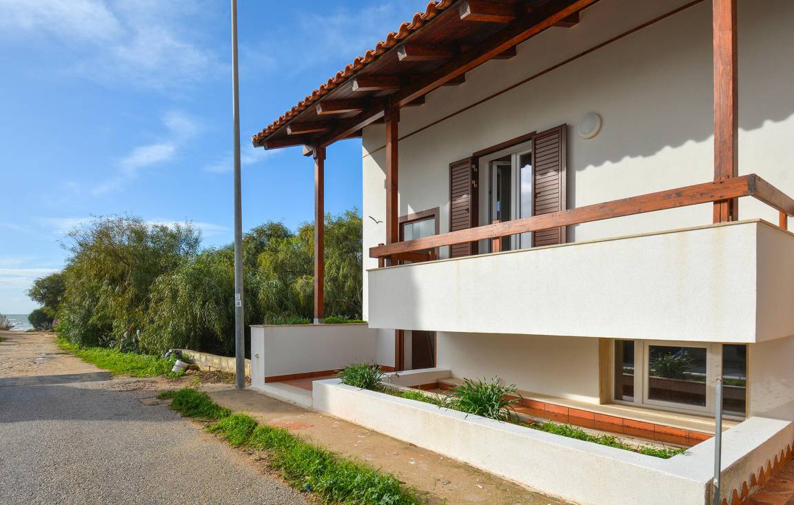 120 M² Duplex ∙ 3 Quartos ∙ 8 Hóspedes - Marina di Ragusa