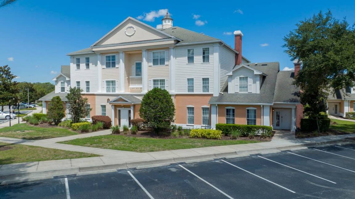 Apartment ∙ 3 Bedrooms ∙ 9 Guests - Davenport, FL