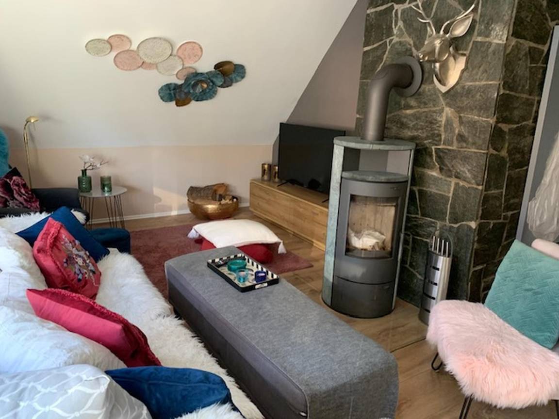 123 M² Ferienwohnung ∙ 4 Schlafzimmer ∙ 8 Gäste - Arnsberg