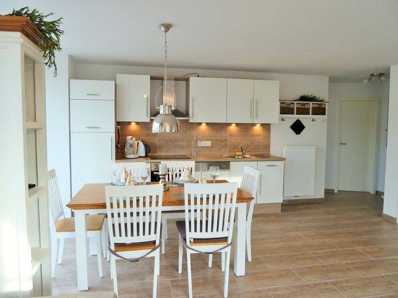 80 M² Ferienwohnung ∙ 2 Schlafzimmer ∙ 4 Gäste - Greetsiel