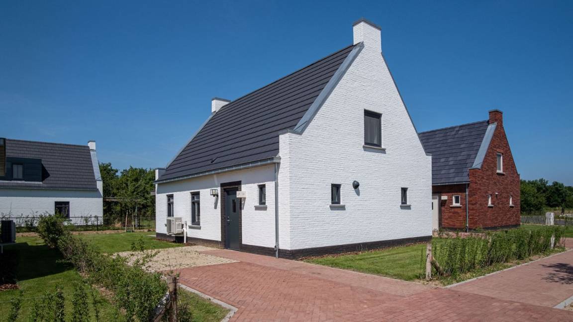150 M² Villa ∙ 4 Habitaciones ∙ 8 Huéspedes - Roermond