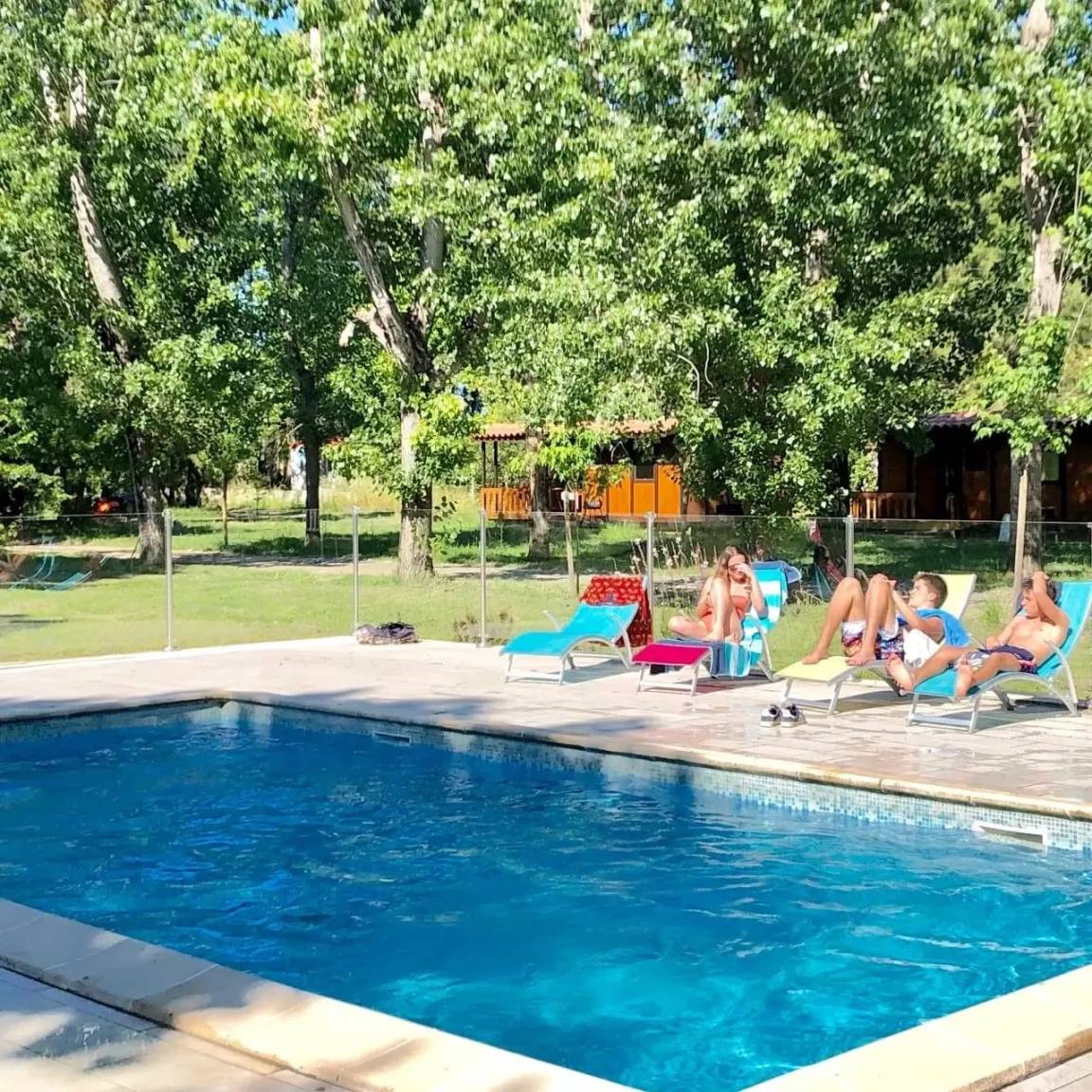 30 M² Tente ∙ 2 Chambres ∙ 4 Personnes - Ghisonaccia