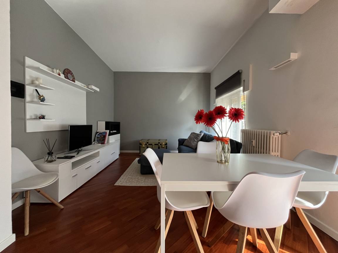 57 M² Appartement ∙ 1 Chambre ∙ 4 Personnes - Verbania