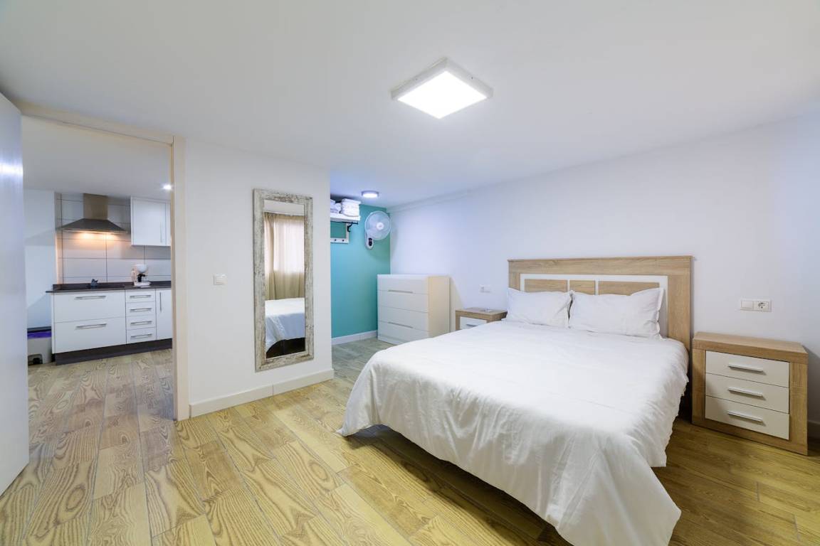 55 M² Private Room ∙ 1 Bedroom ∙ 4 Guests - Almería