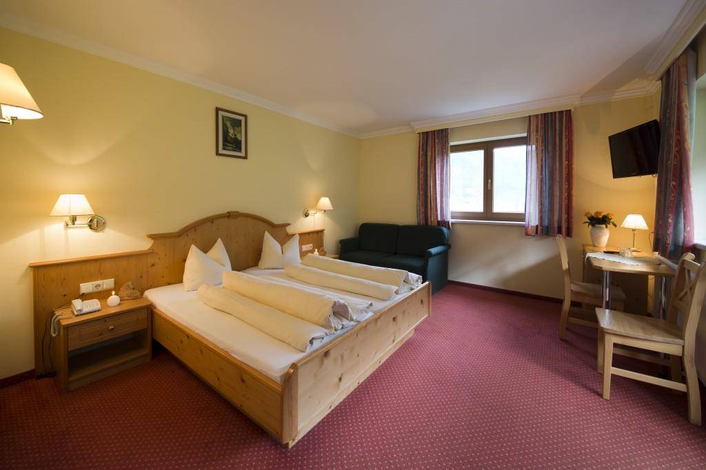 30 M² Hotel ∙ 1 Bedroom ∙ 4 Guests - Pertisau