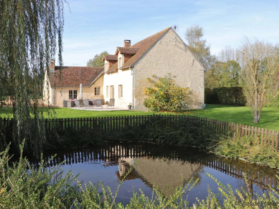 300 M² Cottage ∙ 3 Chambres ∙ 8 Personnes - Orne