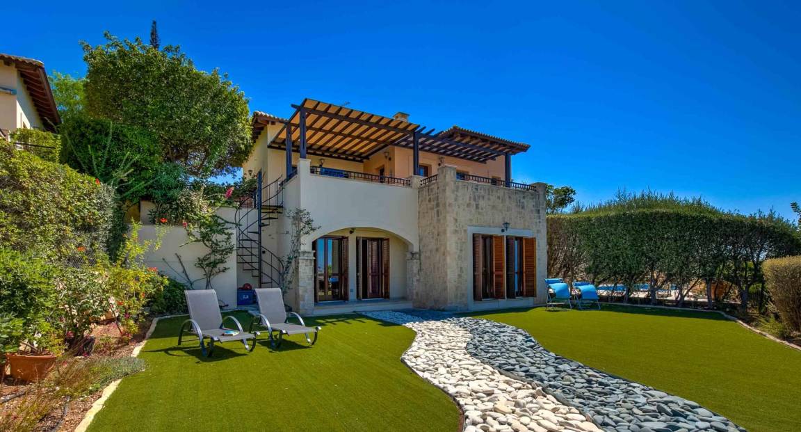 150 M² Villa ∙ 3 Bedrooms ∙ 6 Guests - Куклиа