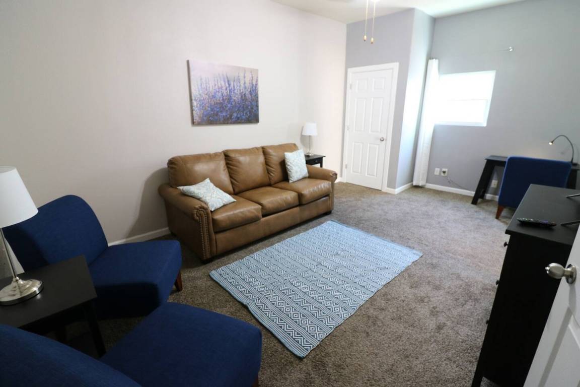 281 M² Apartment ∙ 1 Bedroom ∙ 4 Guests - Indianapolis, IN