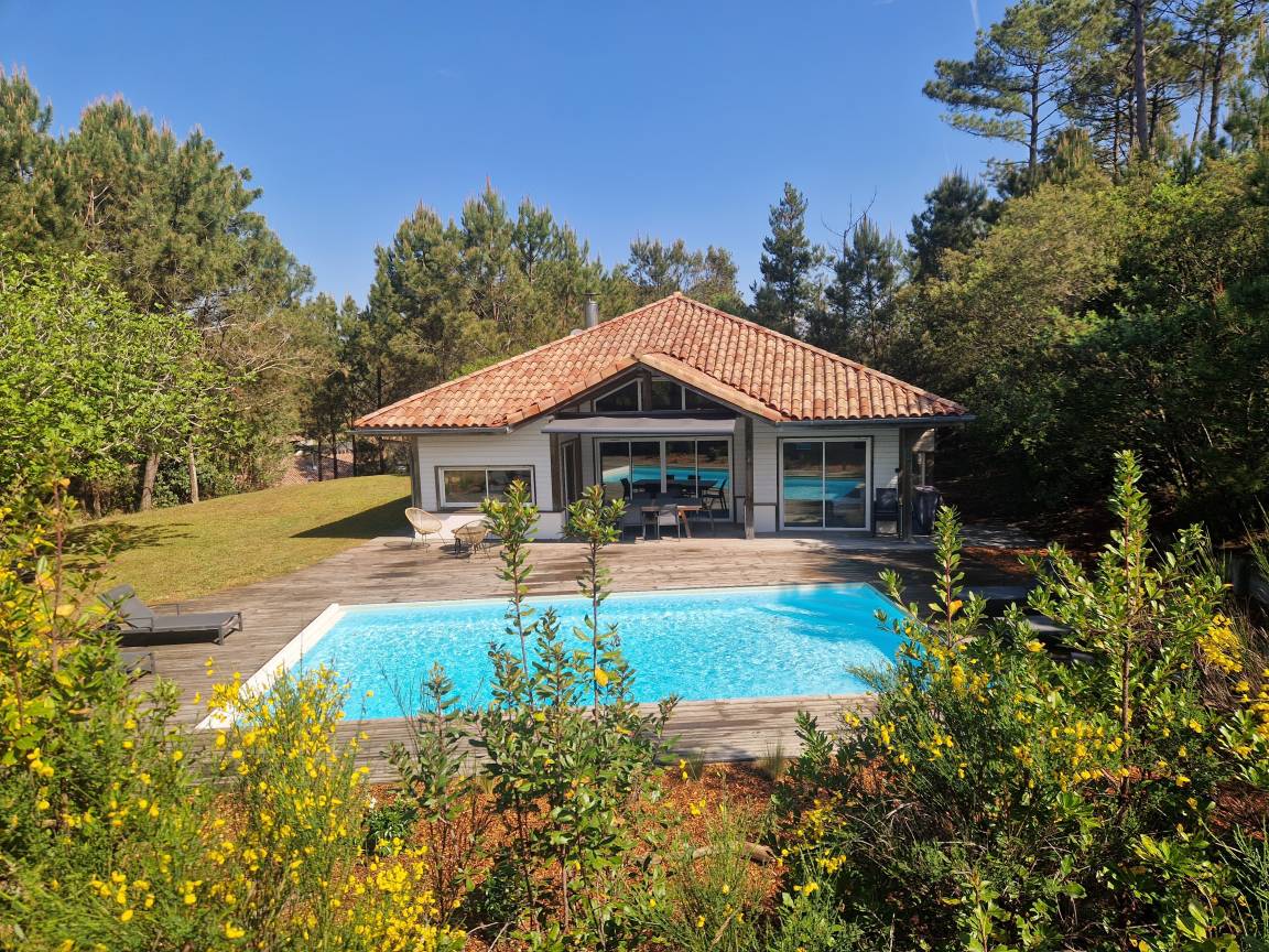 166 M² Villa ∙ 5 Habitaciones ∙ 10 Huéspedes - Landas