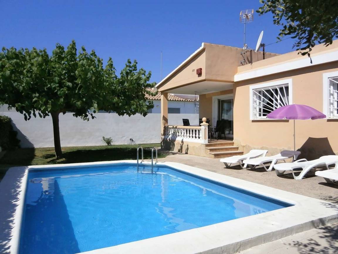 450 M² Casa ∙ 3 Habitaciones ∙ 6 Huéspedes - Vinaròs