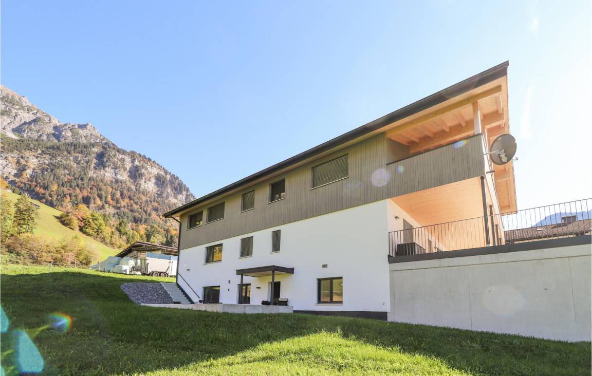 38 M² Ferienwohnung ∙ 2 Gäste - Bludenz