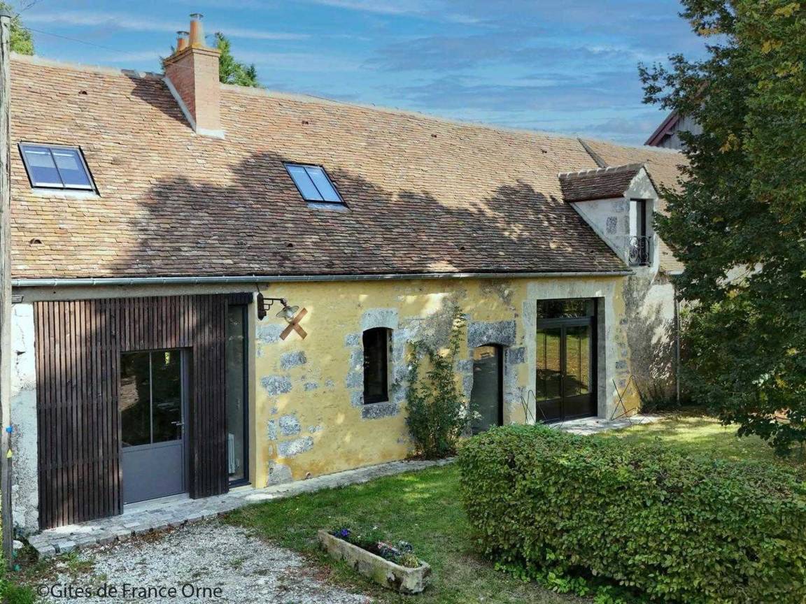 140 M² Cottage ∙ 3 Chambres ∙ 6 Personnes - Mortagne-au-Perche