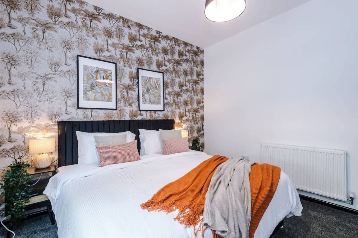 Appartement ∙ 4 Chambres ∙ 8 Personnes - Salford