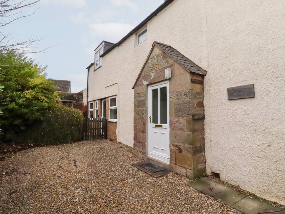 Cottage ∙ 3 Bedrooms ∙ 6 Guests - Craster