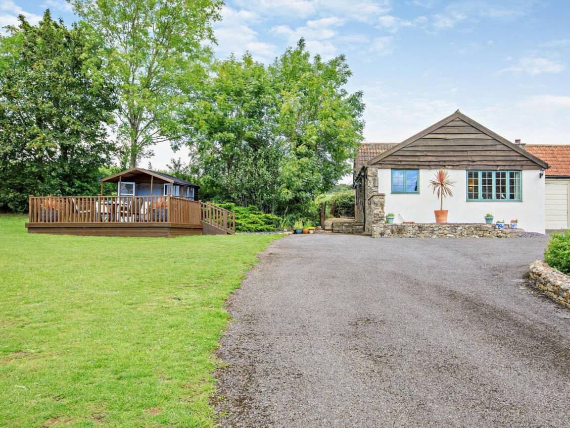 Cottage ∙ 1 Bedroom ∙ 2 Guests - Axminster